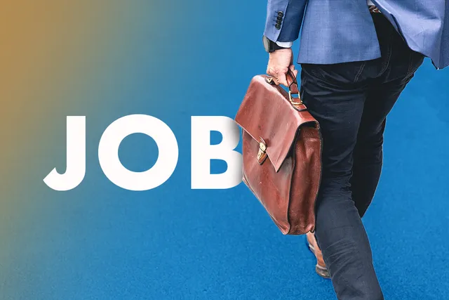 US jobless claims rise by 28,000, but still low at 222,000